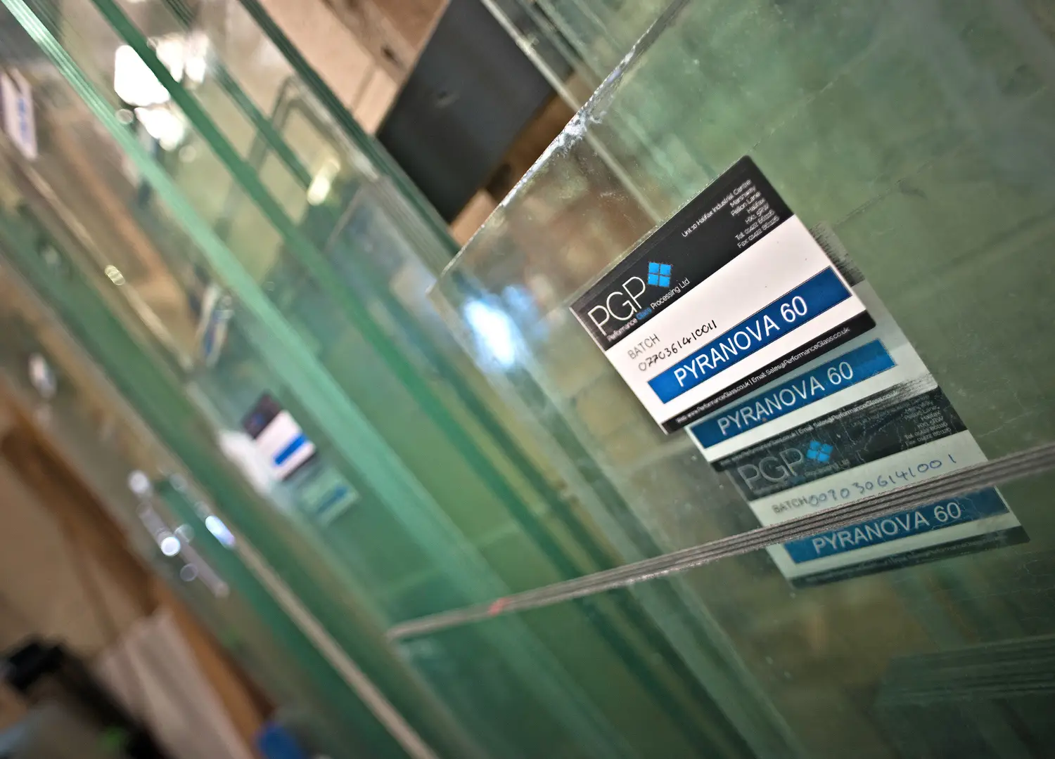 What’s the Difference Between Radius and Dubbed Glass?